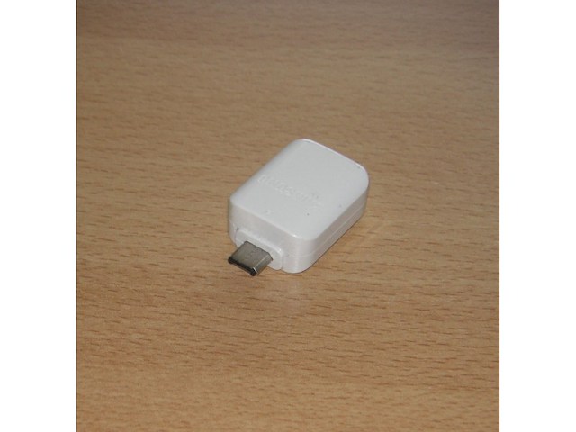 SAMSUNG USB - microUSB adapter