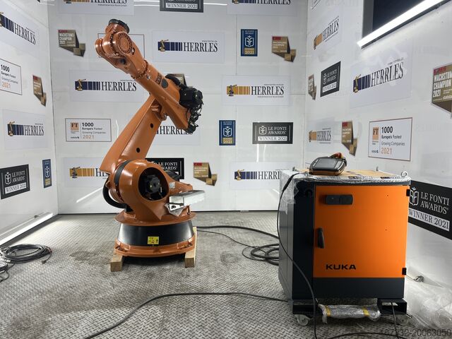 Industrijski robot
KUKA KR 210 R2700