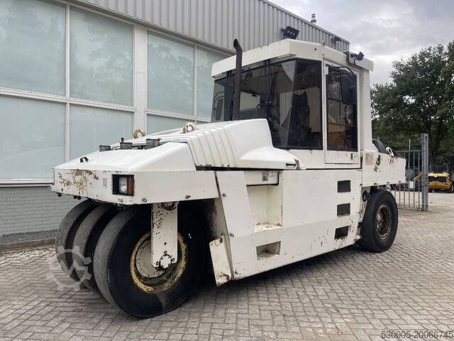 Tandem valjak
Caterpillar PS 300 B