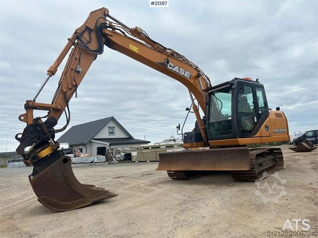 Bager za puzanje
CASE CX130B excavator w/rototilt and two buckets. WATCH