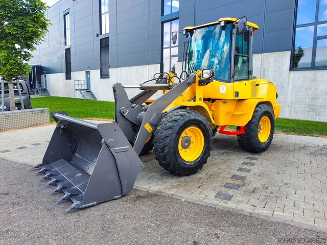 Građevinske mašine
Volvo L 30G
