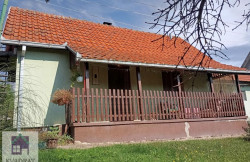Kuća 56m2, plac 5 ari, Draževac, Obrenovac - 36.000€