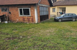 Prodajem Kuću, Loznica