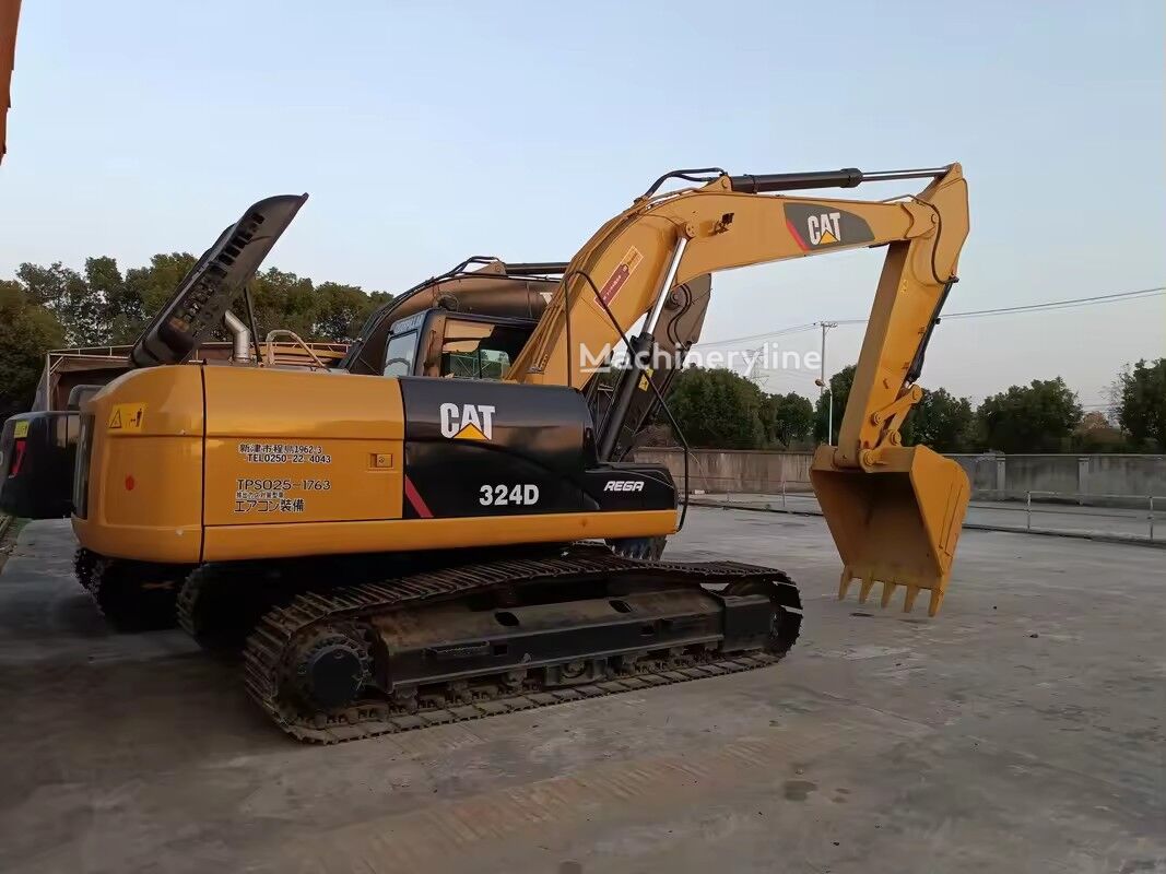 Caterpillar 324D bager guseničar