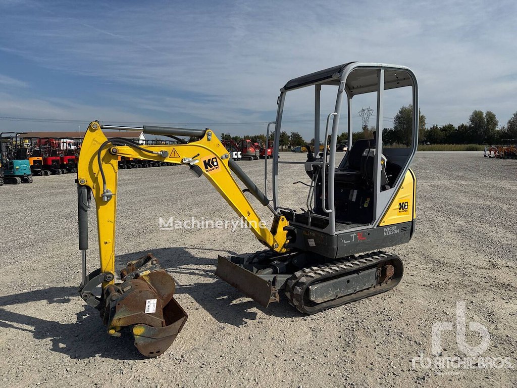 Prodaje se Wacker Neuson ET16 mini bager na aukciji