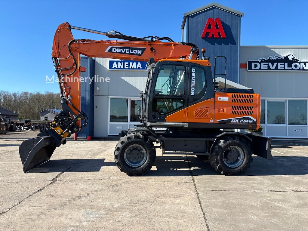 Doosan DX170W-5 bager točkaš