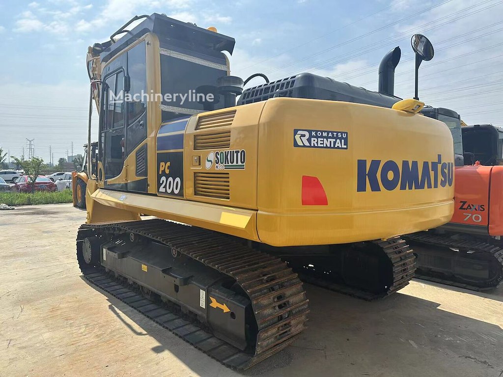 Komatsu PC200-8N1 bager guseničar