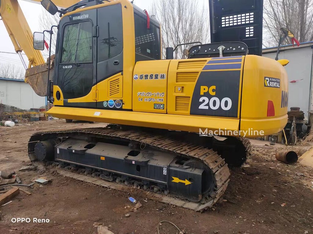 Komatsu PC200-8 bager guseničar