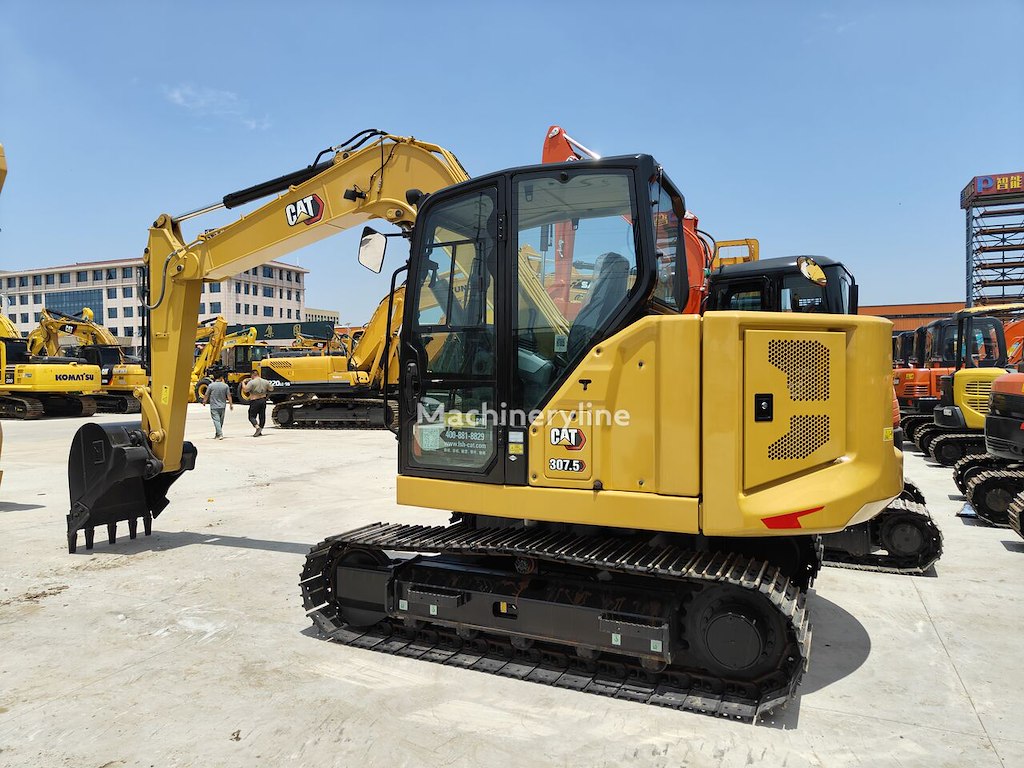Caterpillar 307 midi bager