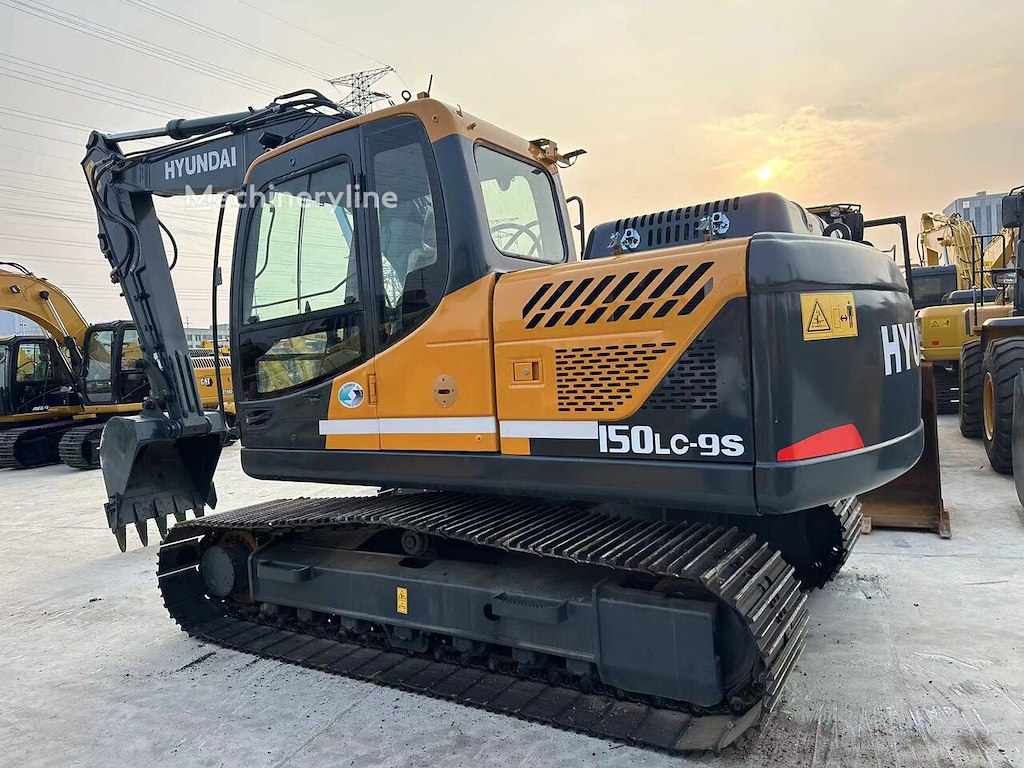 Novi Hyundai R150LC-9S bager guseničar