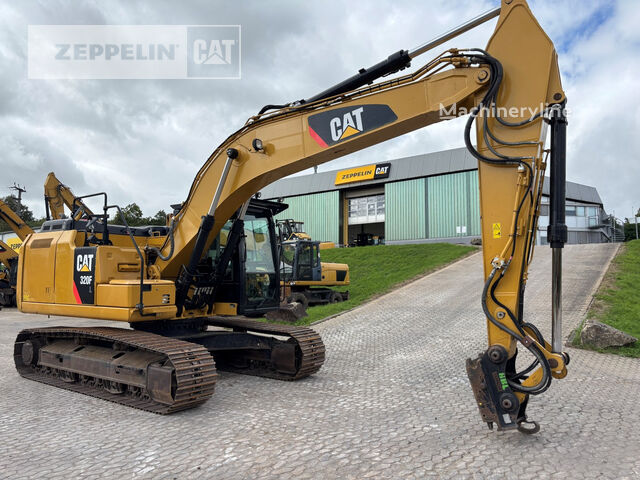 Caterpillar 320FL bager guseničar