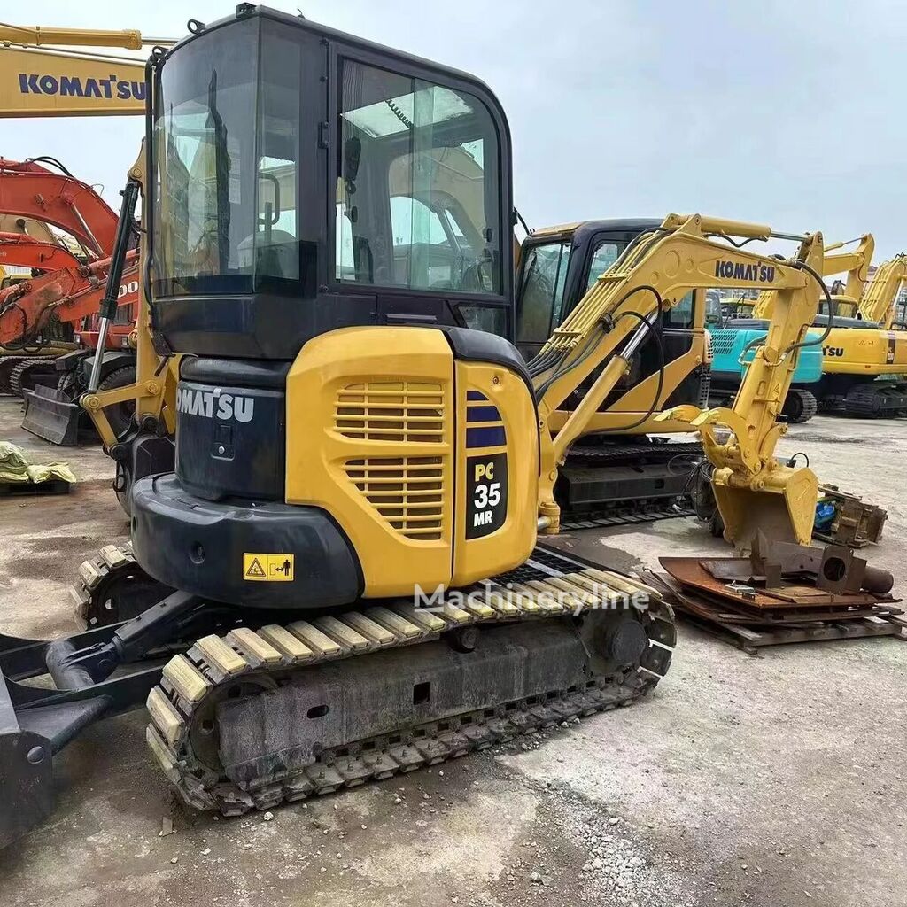 Komatsu PC35 mini bager