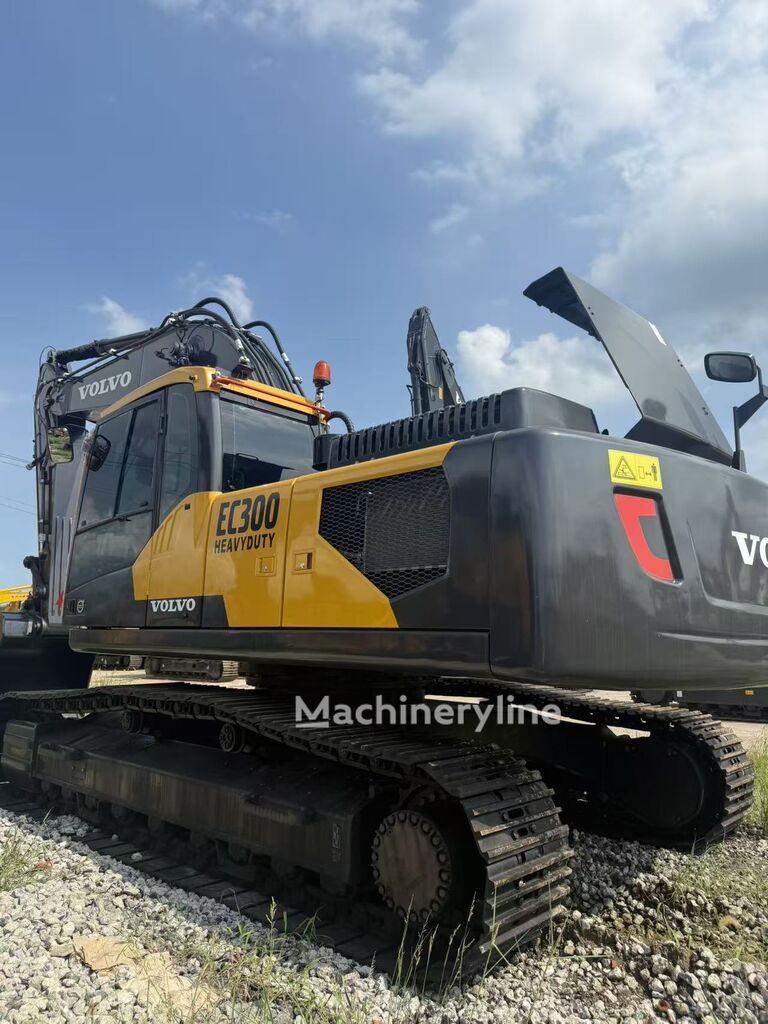 Volvo EC300 bager guseničar