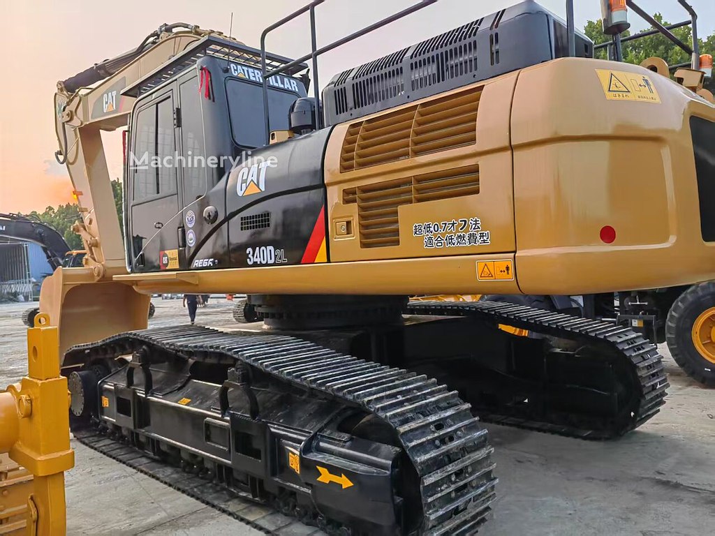 Caterpillar 340DL bager guseničar