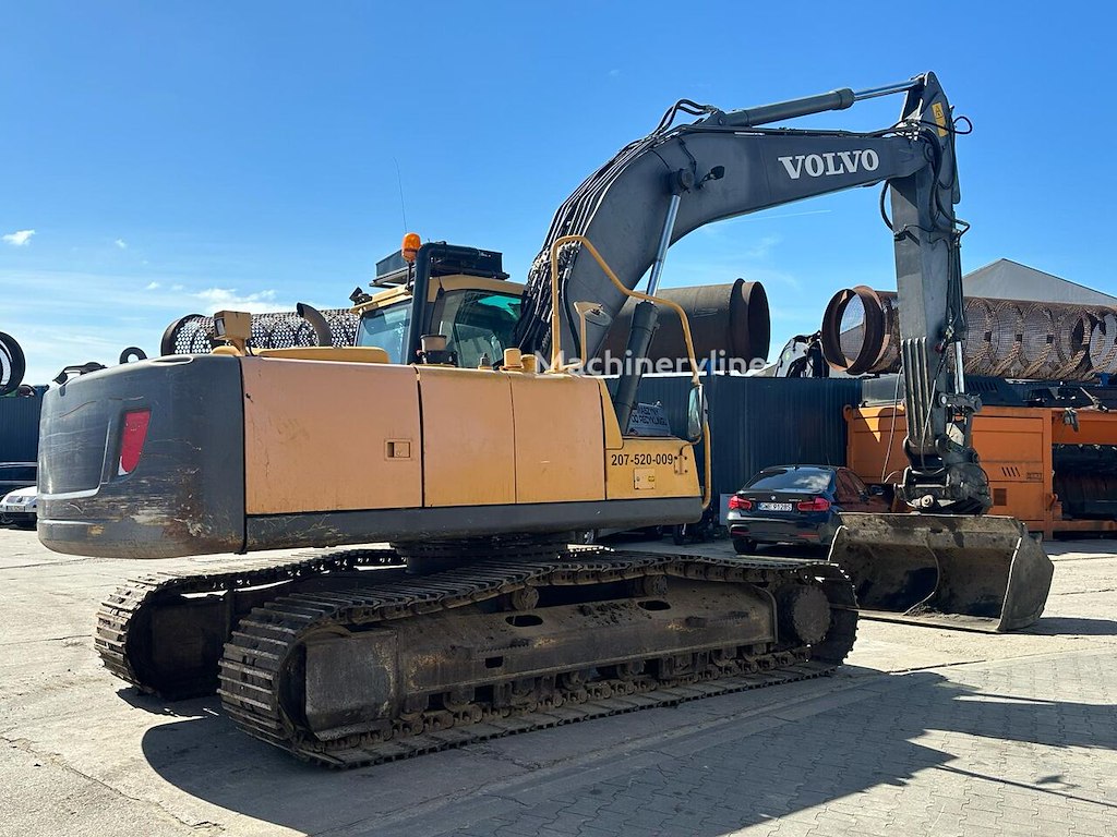 Volvo EC210CL bager guseničar