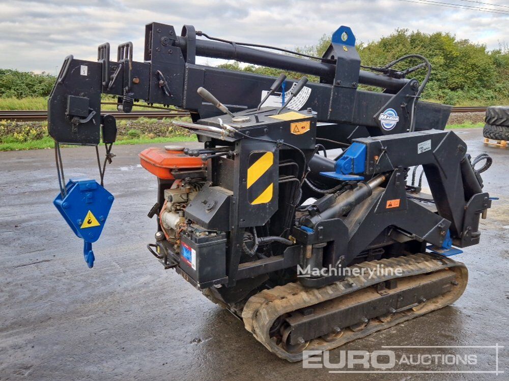 Prodaje se Maeda Tracked Mini Crane mini kran na aukciji