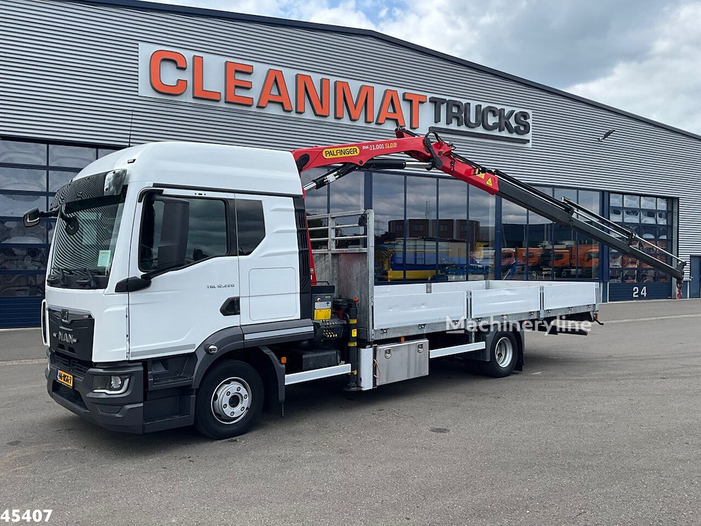 MAN TGL 12.220 Euro 6 Palfinger 11 Tonmeter laadkraan Just 60.518 km autodizalica