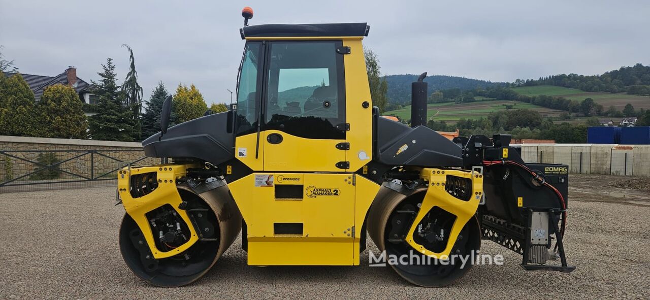BOMAG BW 154 AP-4 AM valjak za asfalt