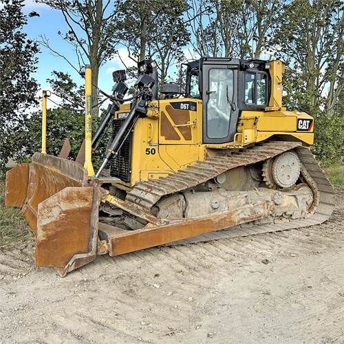 Prodaje se Caterpillar D6T LGP buldožer na aukciji
