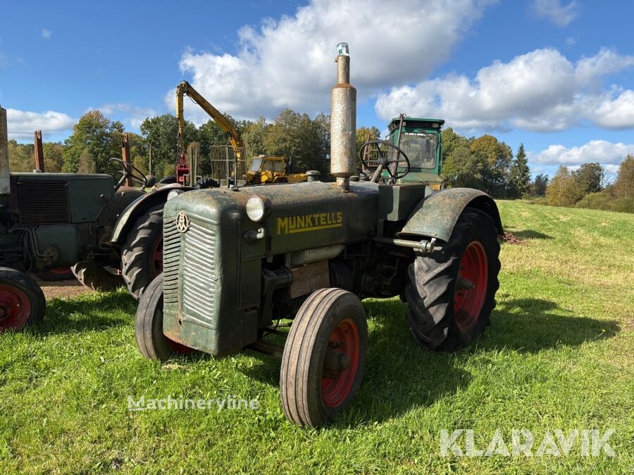 Prodaje se Bolinder-Munktell BM-20 vibro ploču na aukciji