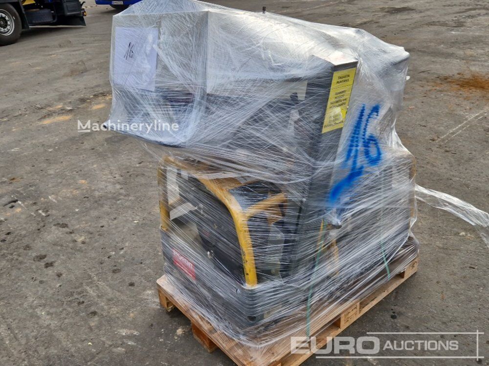 Prodaje se Compaction Plates (3 of), Dehumidifier vibro ploču na aukciji