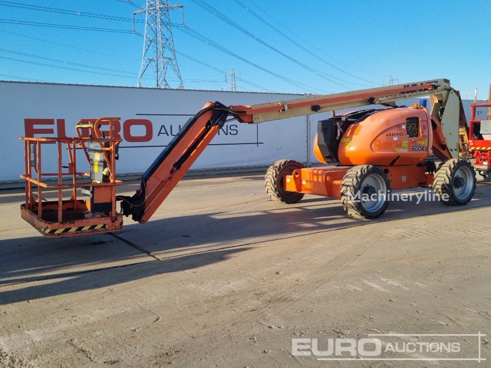 Prodaje se JLG 600AJ hidrauličnu zglobnu platformu na aukciji