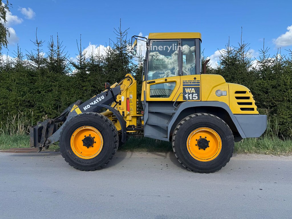 Komatsu WA115 -3 prednji utovarivač