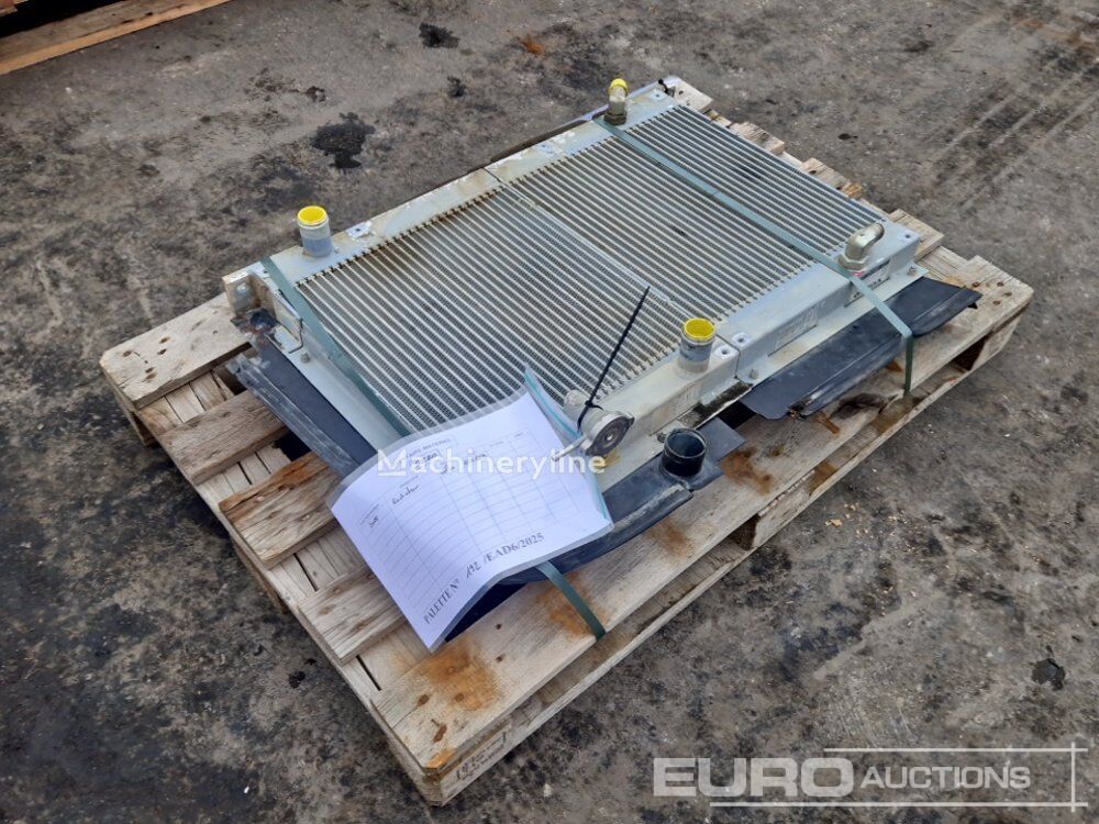 Prodaje se radijator za hlađenje motora za Volvo ECR88D mini bagera na aukciji