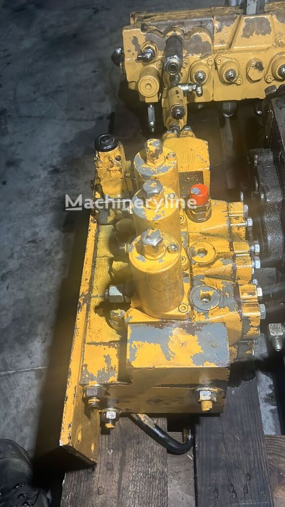 Rexroth 448021/6 hidraulični razvodnik za bagera