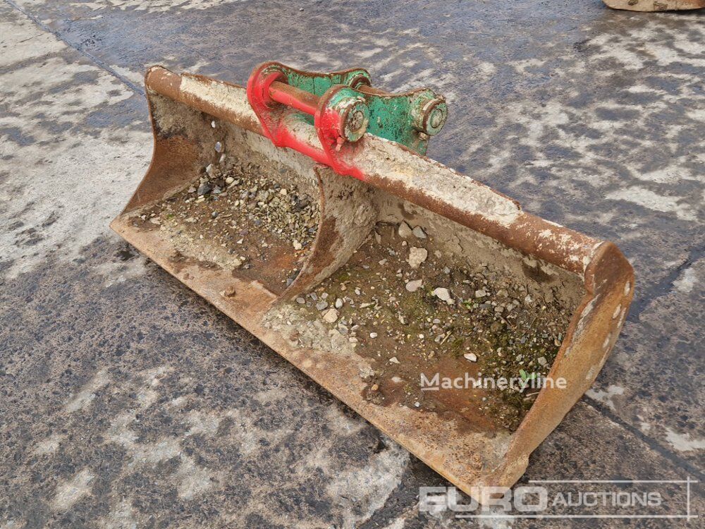 Prodaje se 60" Strickland Ditching Bucket 45mm Pin to suit 4-6 Ton Excavato kašiku za bager na aukciji