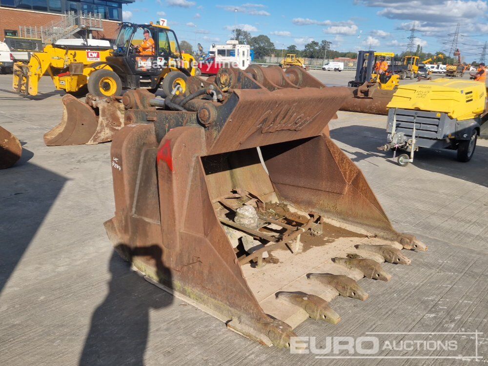 Prodaje se Allied 70" Hydraulic Face Digging Bucket 80mm Pin to suit 20 Ton Excava kašiku za bager na aukciji