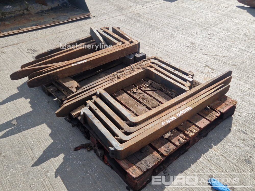 Prodaje se Fork Tynes to suit Forklift (15 of) kašiku za prednje utovarivač na aukciji