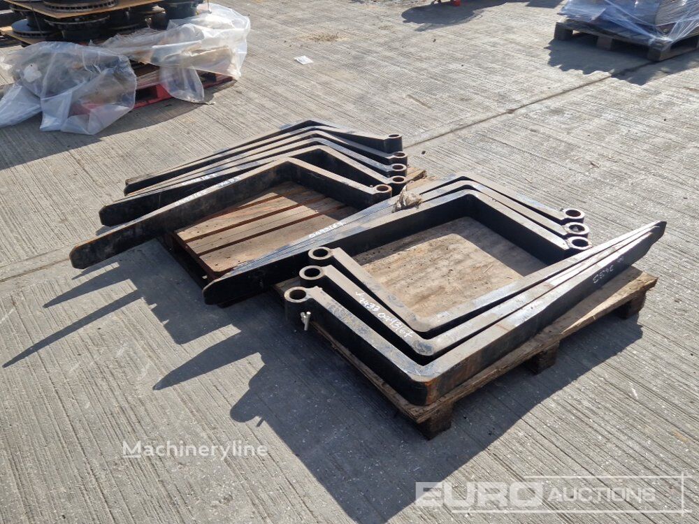 Prodaje se Fork Tynes to suit Telehandler (12 of) kašiku za prednje utovarivač na aukciji