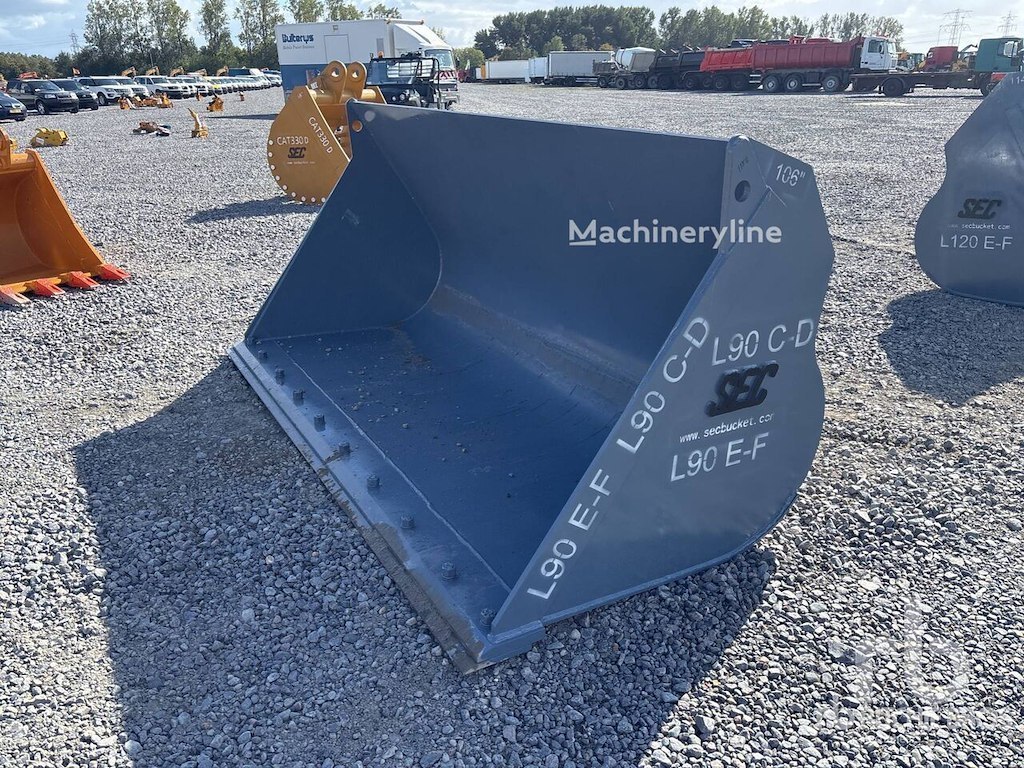 Prodaje se SEC 2660 mm General Purpose 106" to kašiku za prednje utovarivač na aukciji