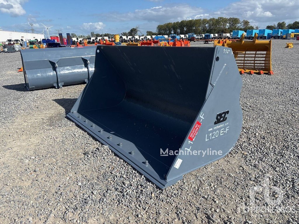 Prodaje se SEC 2870 mm General Purpose 114" to kašiku za prednje utovarivač na aukciji