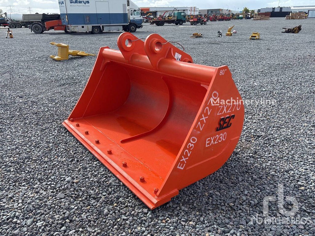 Prodaje se SEC 2030 mm Cleanup 80" to fit Hita kašiku za bager na aukciji