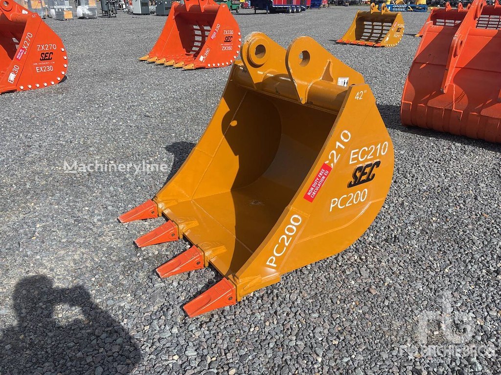 Prodaje se SEC 1070 mm Digging - Fits PC200-PC kašiku za bager na aukciji