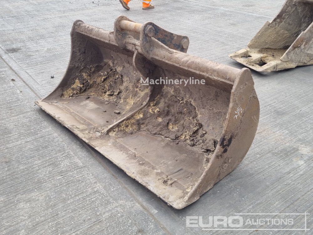 Prodaje se 72" Ditching Bucket 65mm Pin to suit 13 Ton Excavator kašiku za bager na aukciji