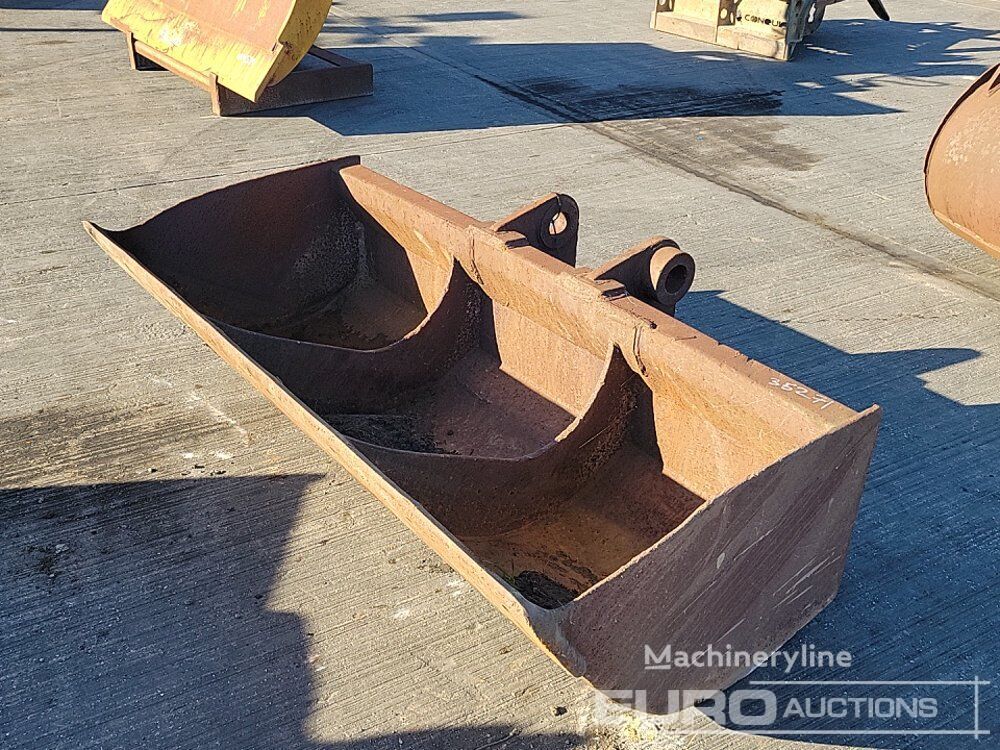 Prodaje se 72" Ditching Bucket 70mm Pin to suit 14-18 Ton Excavator kašiku za bager na aukciji