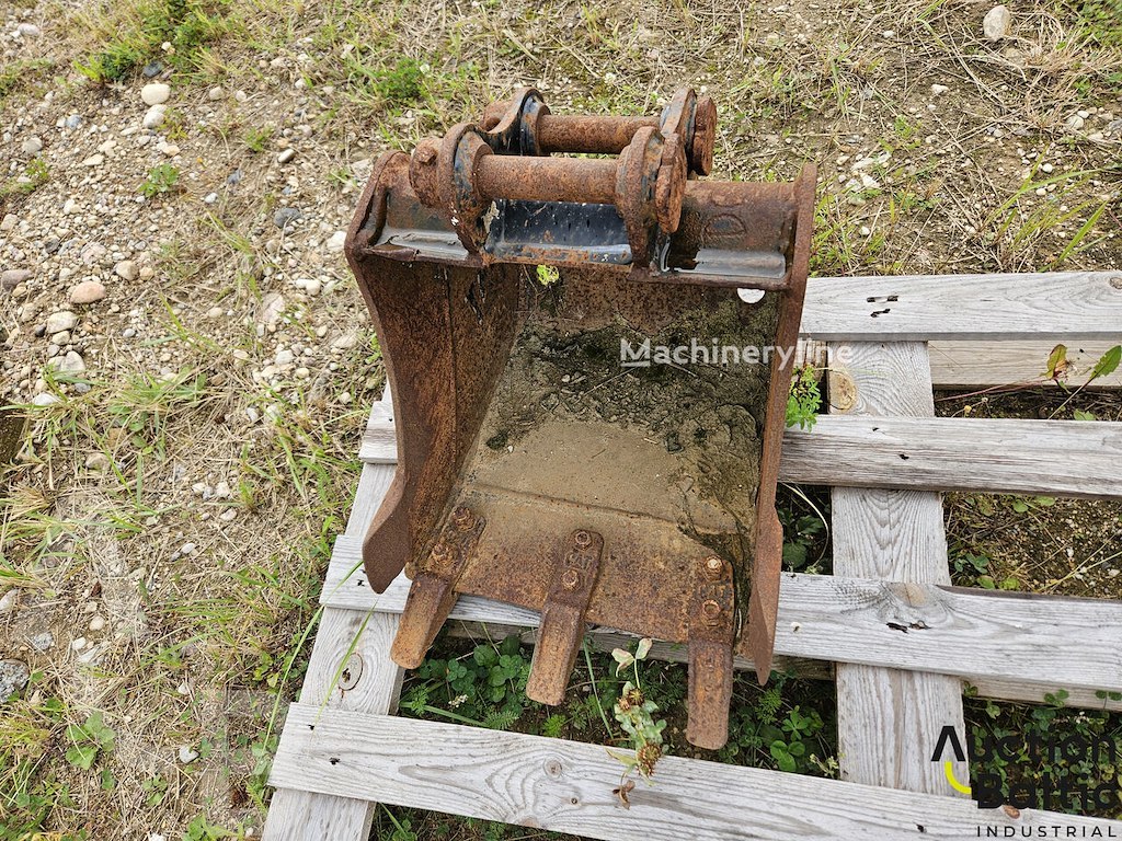 Prodaje se Digging bucket kašiku za bager na aukciji