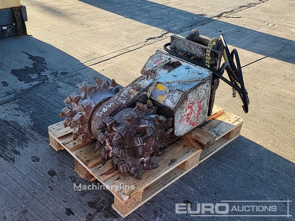 Prodaje se Hydraulic Rotarty Drum Cutter 50mm Pin to suit 6-8 Ton Excavator prednju frezu za asfalt na aukciji