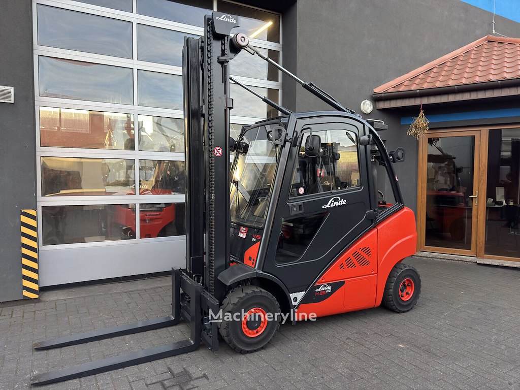 Linde H25T-02 (944) viljuškar na gas