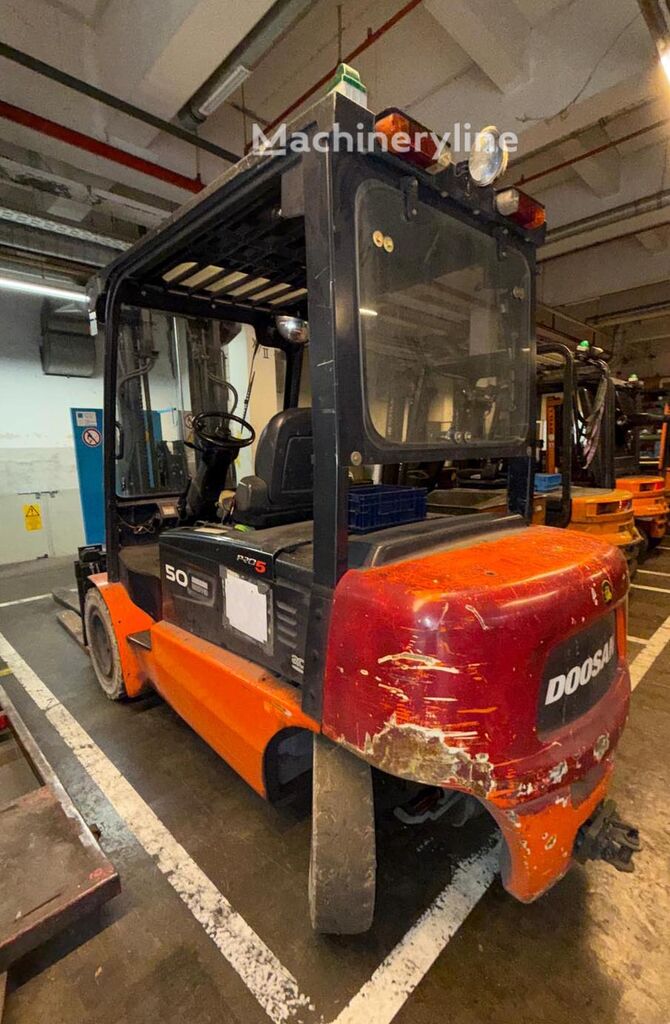 Doosan B50X-5 električni viljuškar