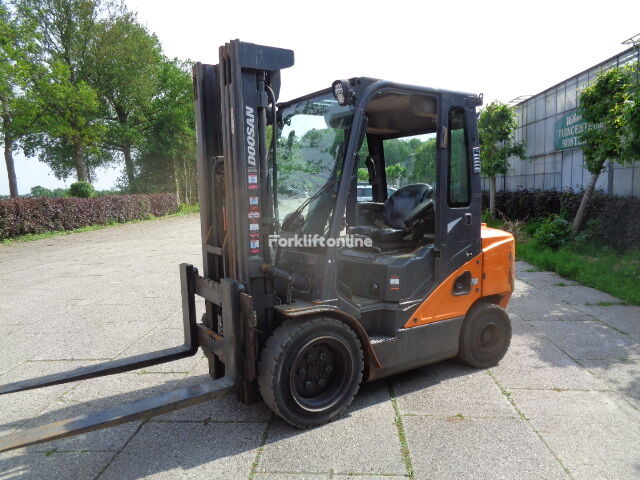 Doosan D35C-7 dizel viljuškar