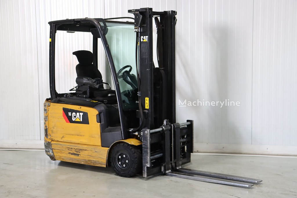 Caterpillar EP16ANT viljuškar na tri točka