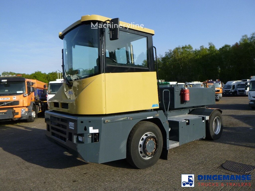 Mol RM 255 4X4 terminal drawbar tractor 150 ton terminalni tegljač