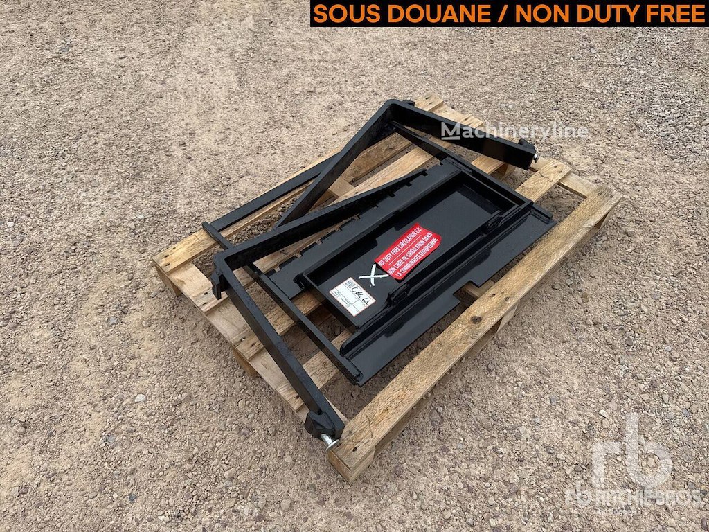Prodaje se GIYI GY-FK Mini Fourches Pour Chargeuse Co viljuške na aukciji