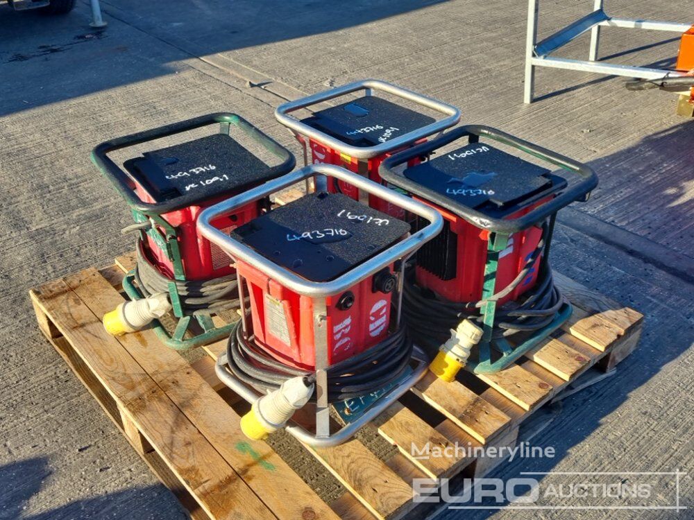 Prodaje se Advance Welding 110 Volt Portable Welder (4 of) drugi generator na aukciji