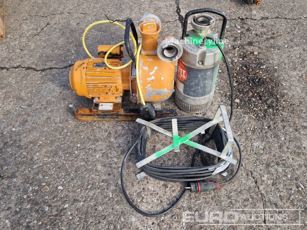 Prodaje se Water Pumps (2 of) motornu pumpu na aukciji