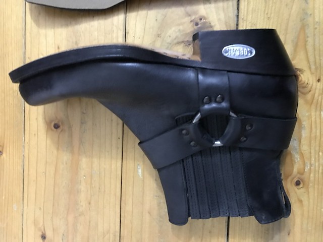 Loblan kozne kratke cizme br 43-45 crne Spanske